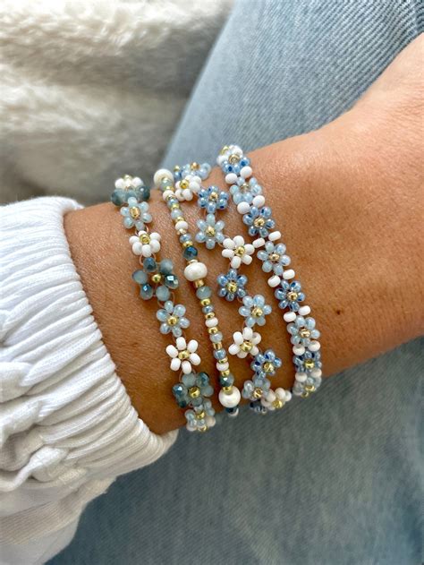 Pin By Mayerlin Lemos Bedoya On Accesorios In 2024 Beaded Jewelry