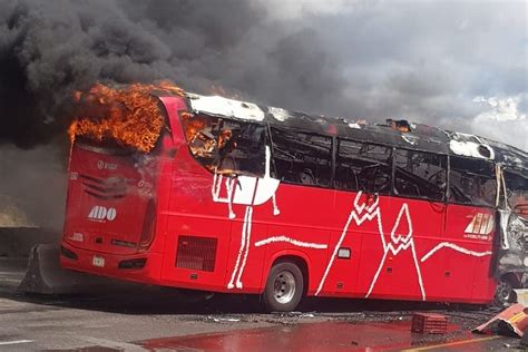 Accidente De Autobús En Autopista Puebla Orizaba Hay Un Muerto Y