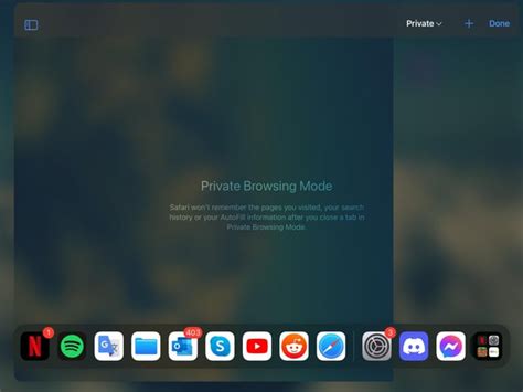 Bug With Ios 15 Safari Tilting Wallpaper And One Side Becoming