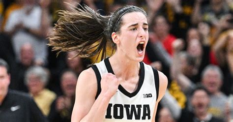 Iowas Caitlin Clark Breaks ‘pistol Pete Maravichs Ncaa Division I
