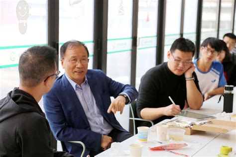 和邓子新院士面对面——生命科学技术学院举办师友茶座 综合新闻 上海交通大学生命科学技术学院