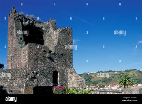 Castle View Aci Castello Italy Stock Photo Alamy