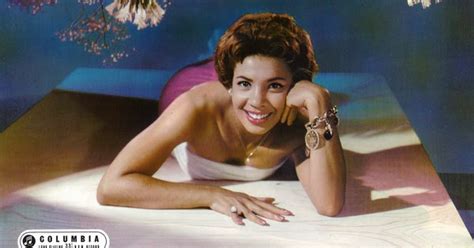 Tosh Bermans Vinyl And Cd Collection Shirley Bassey The Fabulous