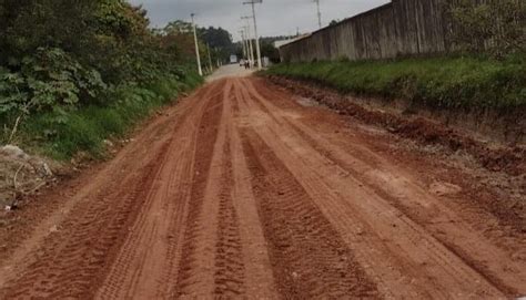 Trechos De Ruas Do Bairro Cônego Walter Recebem Encascalhamento Em Camaquã
