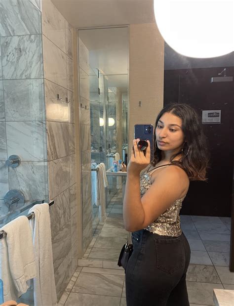 Where Do You Think Im Traveling With This Ass 😌😏😉🤤🤤👑👑🇵🇰🇵🇰masturbation