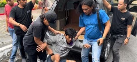 Ini Tampang Begal Sadis Bacok Tangan Korban Hingga Putus 2 Kaki Pelaku
