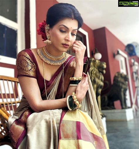 Madhavi Nimkar Instagram 💖💖💖 Outfit Rkboutiquefashion ️ Make Up Me