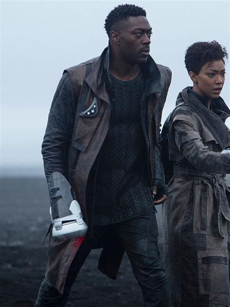 Discovery Sleeveless Coat David Ajala Star Trek