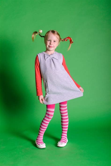 Съемка в стиле Пеппи длинный чулок