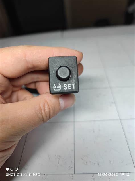 Tpms Reset Button Toyota Camry Discover Top 10 Videos And 70 Images