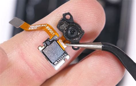 Oneplus 6t Teardown Reveals An Optical In Display Fingerprint Sensor News