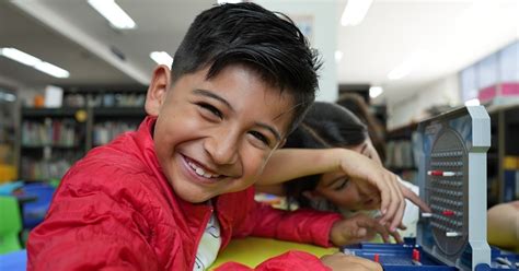 Talleres De Robótica Electricidad Y Electrónica Para Niñas Y Niños