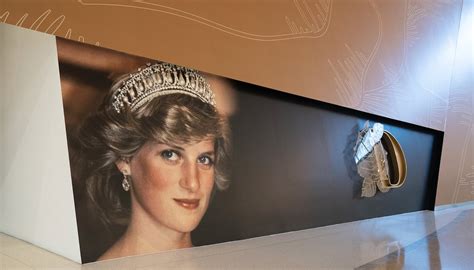 Princess Diana And The Royals The Exhibition Las Vegas Ce Quil Faut Savoir Pour Votre Visite
