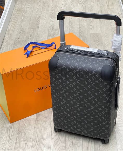 Графитовый чемодан Louis Vuitton Horizon 50 (Луи Виттон) из канвы ...