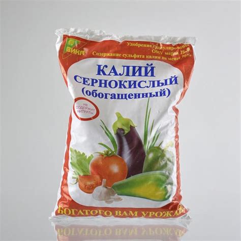 Почему растут кривые огурцы и чем их подкормить