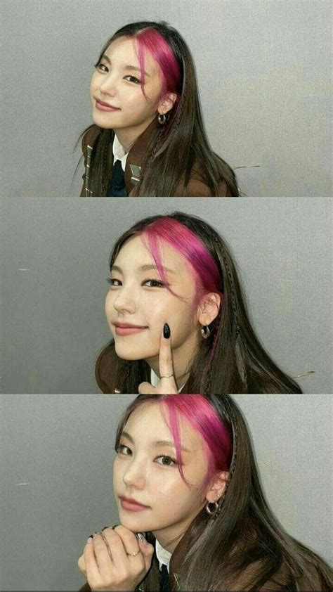 Yeji 💗🖤 Halloween Photoshoot Halloween Face Makeup Face Makeup