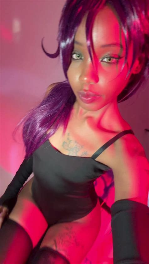 Yoruichi Cosplay Showcase In Kenya Tiktok