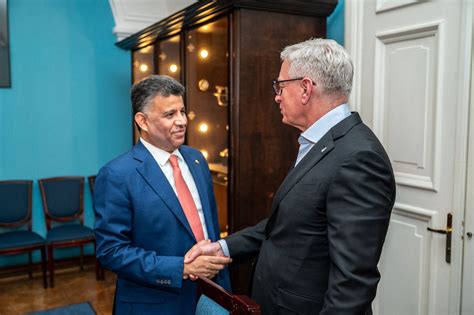 Ambasador Królestwa Arabii Saudyjskiej Odwiedził Poznań Codzienny Poznań
