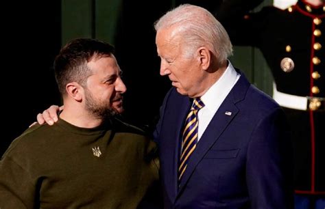 Boshti Biden Zelensky Fillon Të Plasaritet Nga Mbrojtja E Bakhmutit