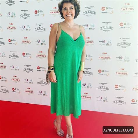 Sally Bee Feet Aznudefeet