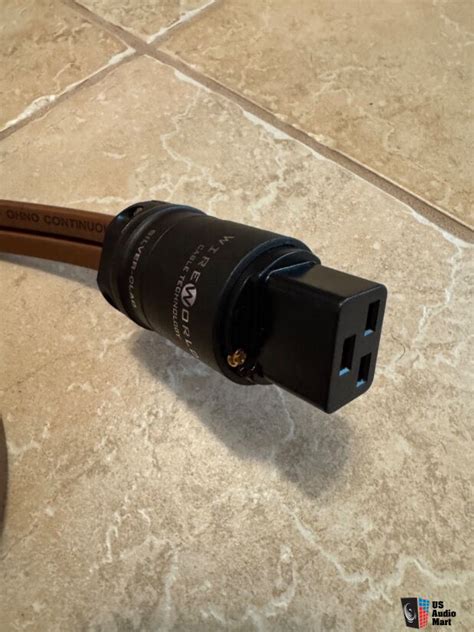 Wireworld Electra 7 Power Cable 20 Amp Version With Upgraded Connectors 15m Length Photo