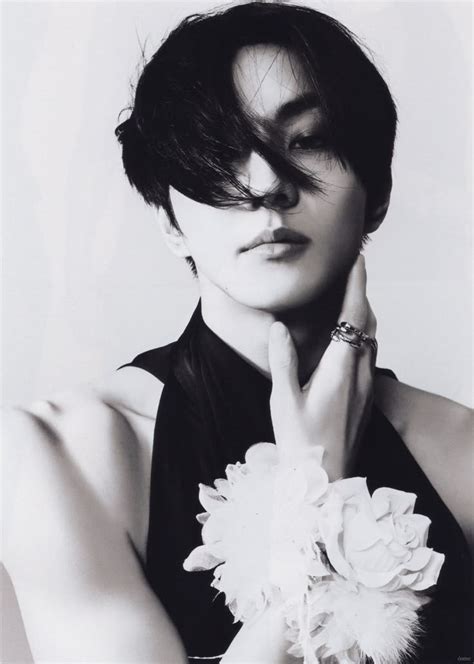 ENHYPEN UNSEEN EXHIBIT IN SEOUL Boyfriend Pictures Photo Book