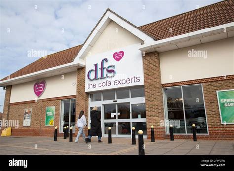 Dfs Store Hi Res Stock Photography And Images Alamy