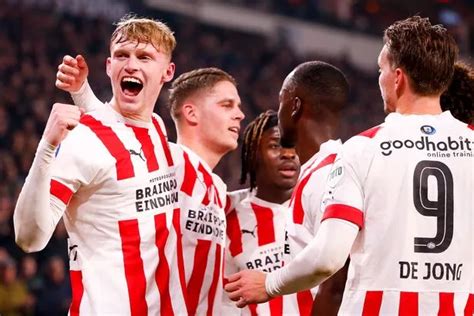 Jarrad Branthwaite On Life At Psv Under Van Nistelrooy Gakpo Chats And