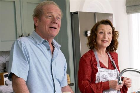 Mum Saison 3 Saison Ultime Pour Cathy Et Sa Famille Encombrante En
