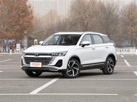 新款一汽奔腾t77t99正式上市 采用全新产品标识 知乎