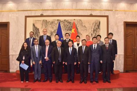 外交部副部长郑泽光同欧盟对外行动署副秘书长贝利亚举行外交政策磋商 凤凰网
