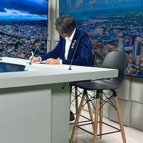 We Are The Music Makers And We Are The Dreamers Of Dreams Wandering By