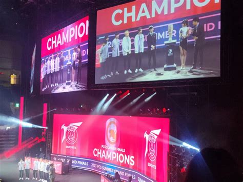 【2023 Pcs英雄聯盟太平洋職業聯賽 夏季總決賽】🏆 夏季總決賽於 9 月 9 日在台北和平籃球館舉行。這是橫跨東南亞、香港、澳門與台灣的