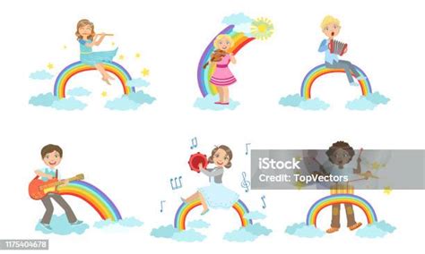 무지개 세트에 앉아있는 동안 악기를 연주하는 아이들 플루트 바이올린 아코디언 기타 탬버린 드럼 벡터 일러스트레이션을 연주하는 소년과 소녀 교육에 대한 스톡 벡터 아트 및