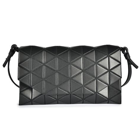 Issey Miyake 三宅一生baobao Tonneau Matte 霧面幾何菱格翻蓋手拿斜背包 黑色 購物包 肩背包