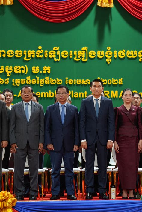 សម្តេចបវរធិបតី ហ៊ុន ម៉ាណែត ណែនាំឱ្យសង់ផ្លូវដែកភ្ជាប់មកកាន់តំបន់សេដ្ឋកិច្ចពិសេសក្នុងស្រុកក្រគរ