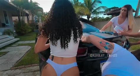 Naked Hotties Washing A Camaro In The Ricasso S Backyard Cnn Amador