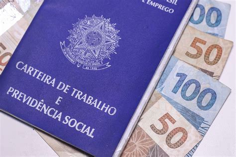 Desemprego No Brasil Cai Para 71 No Tri Até Maio Taxa é Recorde Na