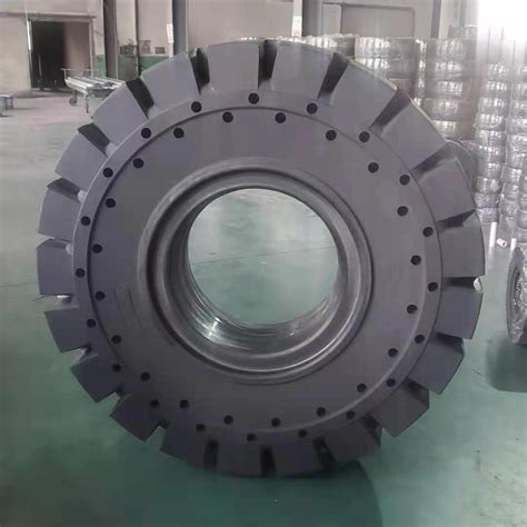 High Performance Solid Cushion Tyres 295 25 Solid Rubber Loader Tyres For Wheel Loader China