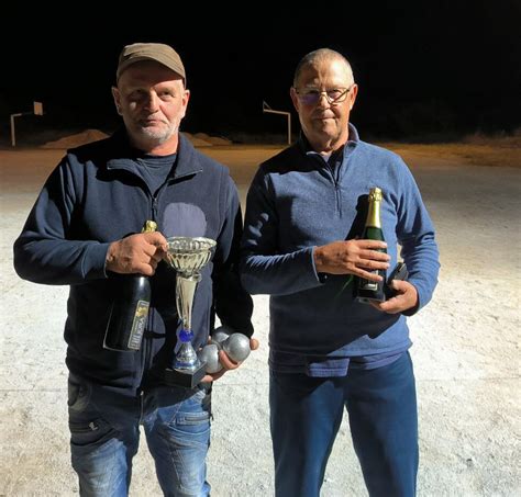 Monnières 84 Doublettes Au Concours De Pétanque Du Foyer Rural