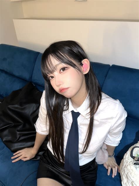 Qwer Community Posts 재밌는 촬영을 했던날 다들 Hup의 Qwer 스테이지 보셨나요 못본 친구들은 봐줘