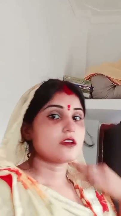 Kaun Kahta Hai Man Jaisi Koi Na Ho Badi Bahan Ho To Main Jaise Hi Hoti