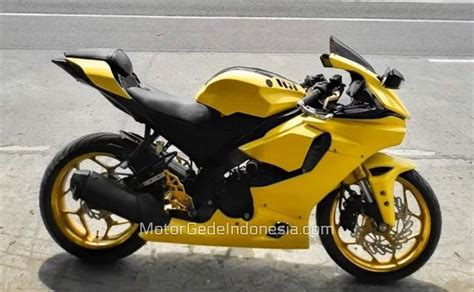 R15 V3 Modif Moge Tampil Makin Keren Dan Nyaman