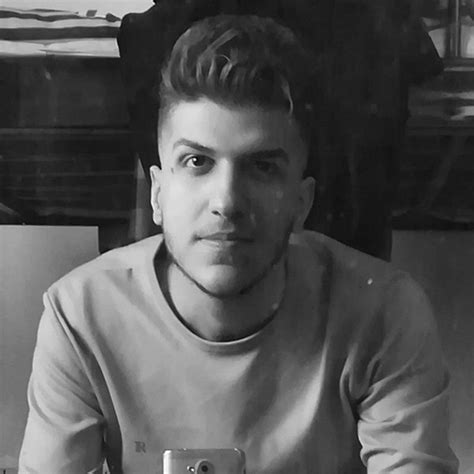 بردیا خسرومردای؛ نویسنده و کارشناس سئو در دوجینجا