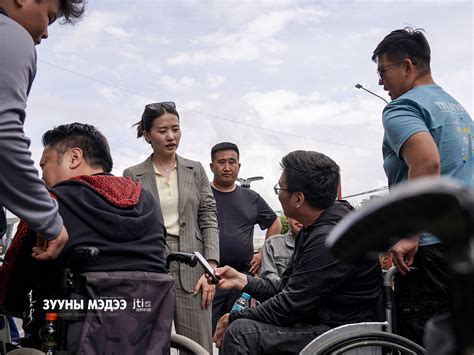 Тэргэнцэртэй иргэдийн “шалгалтад” хотын зам тэнцсэнгүй