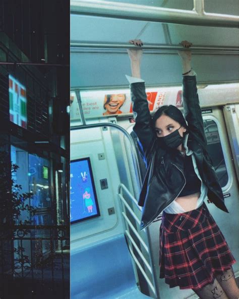 Cinematography Edit Photo Inspired By Director Wong Kar Wai Night Life Subway Photography Inspo