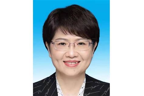 冯玲 广东省政府副省长党组成员中华全国妇女联合会副主席书记处书记党组成员 搜狗百科