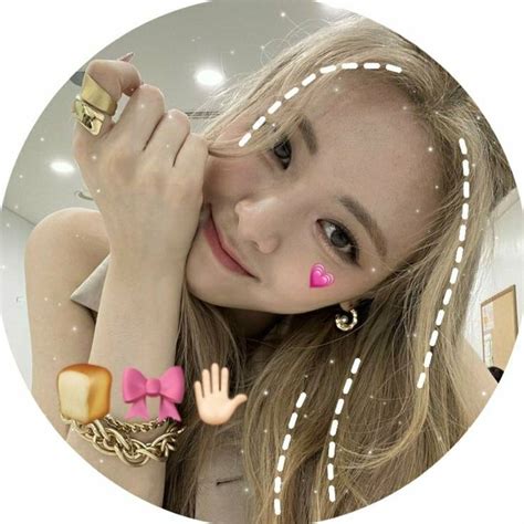 Pin On Быстрое сохранение Crown Jewelry Hoop Earrings Jewelry