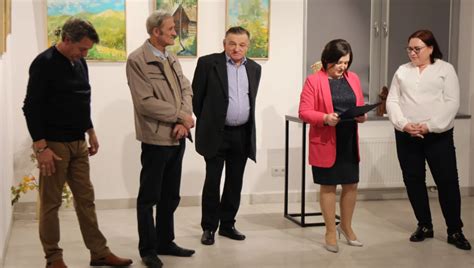 W Miejskiej Galerii Sztuki otwarto wystawę Pędzlem Dłutem Sercem