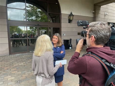 Will New Britain Mayor Erin Stewart Run For Governor Ct Examiner